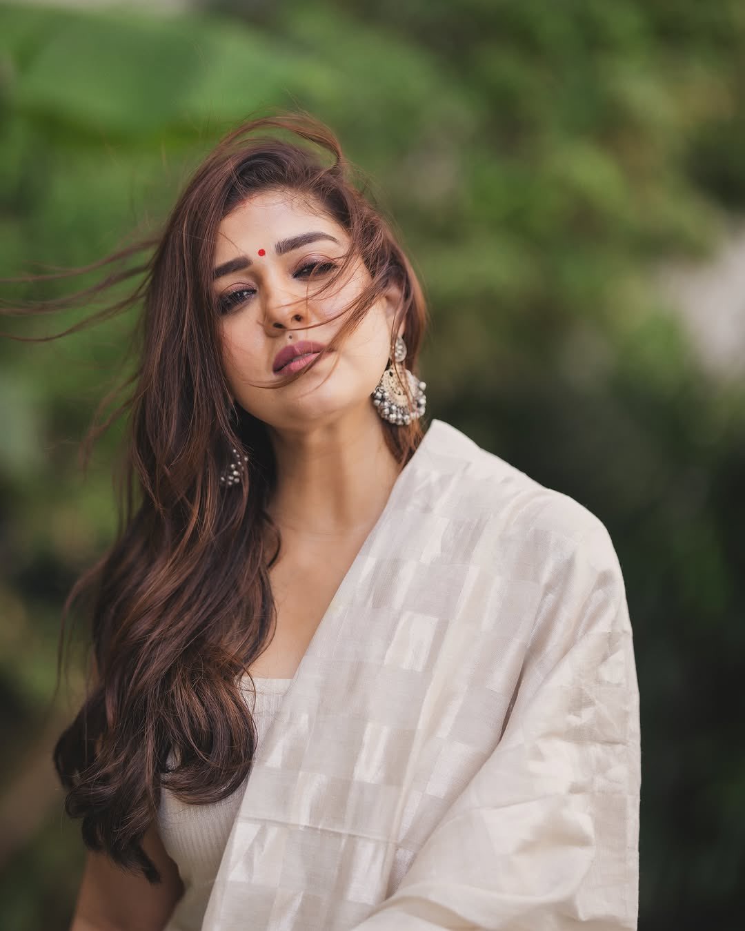 Nayanthara – South Indian Cinema Superstar, Biography, Awards
